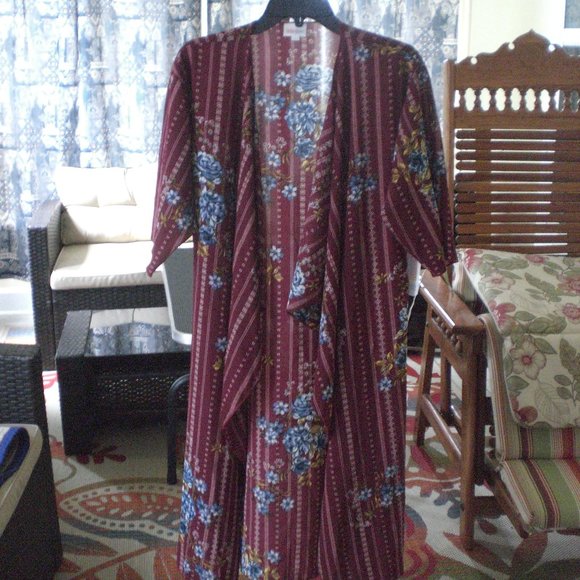 LuLaRoe | Other | Nwt Lularoe Shirley Kimono Cover Up Maroon With Blue ...